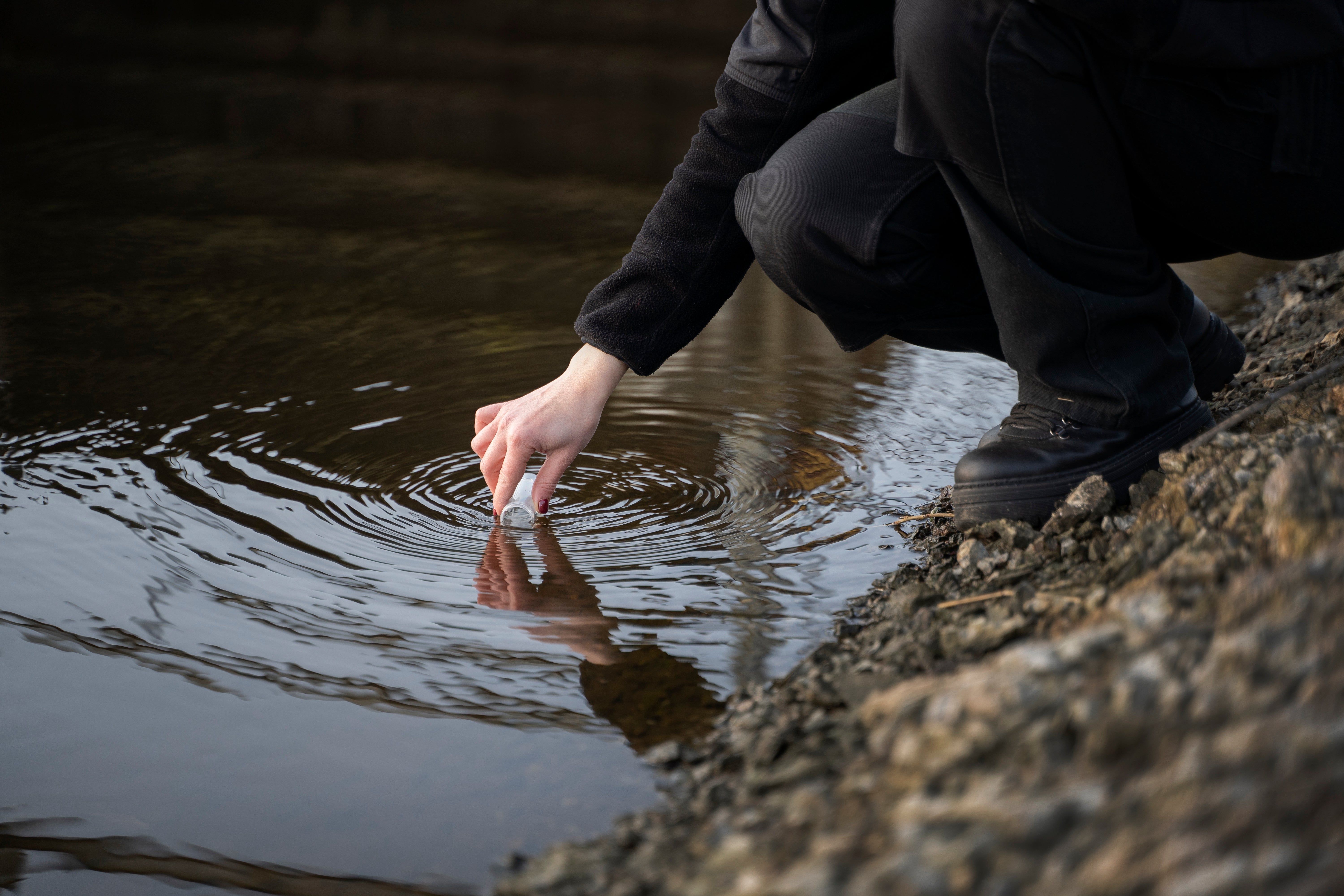 Water Cremation: The Eco-Friendly Future of Farewells – WoodenUrns